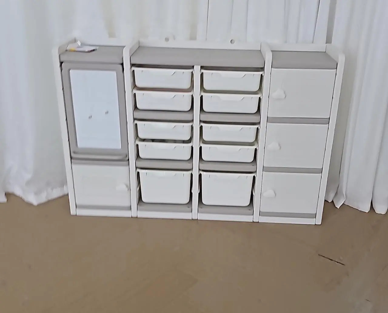 Toy Storage Kids Organizer with Easel (White & Grey) – Casamodernain